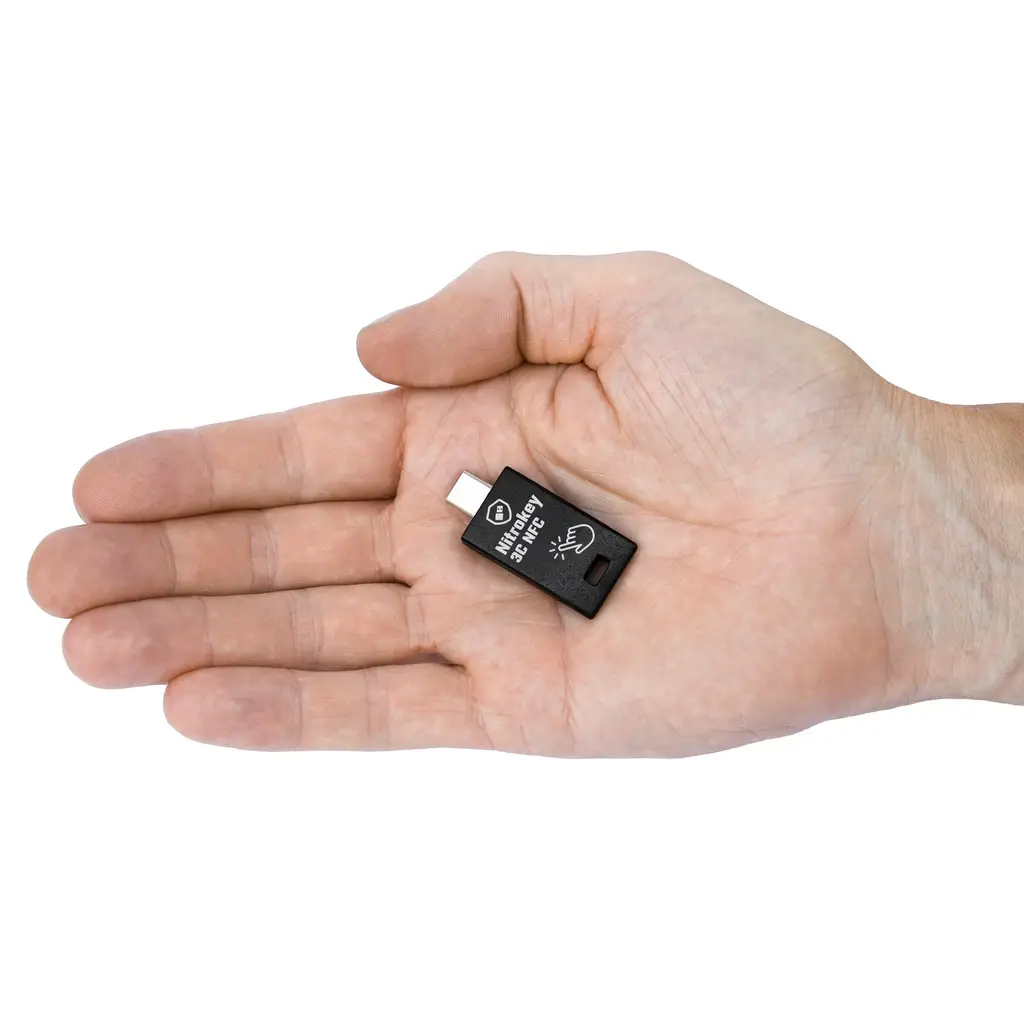 Nitrokey 3C NFC | shop.nitrokey.com